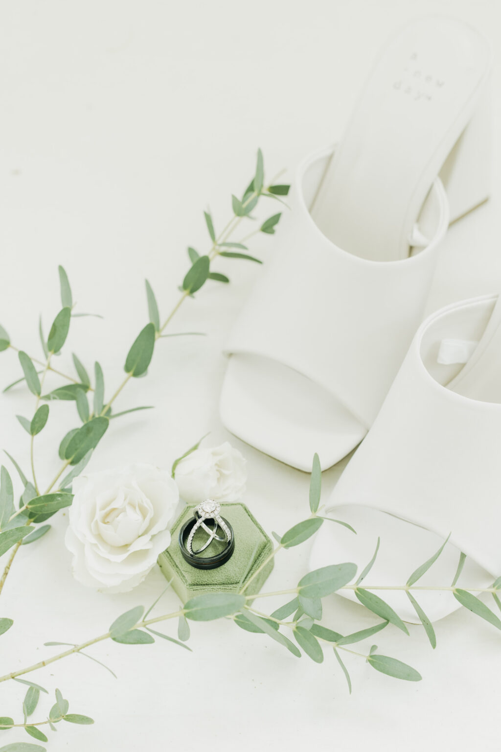 Perry County Lodge Wedding| Mahlon & Rosie - marybphotos.com